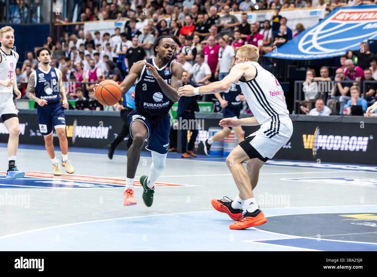 11.05.2025, Syntainics MBC - Telekom Baskets Bonn, Ty Brewer ...