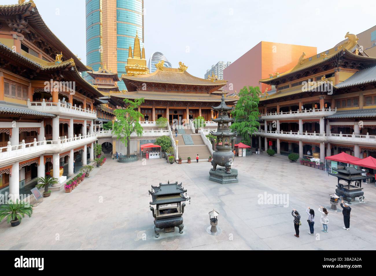 The inside of the medieval Jing An Temple in Shanghai, China Stock ...