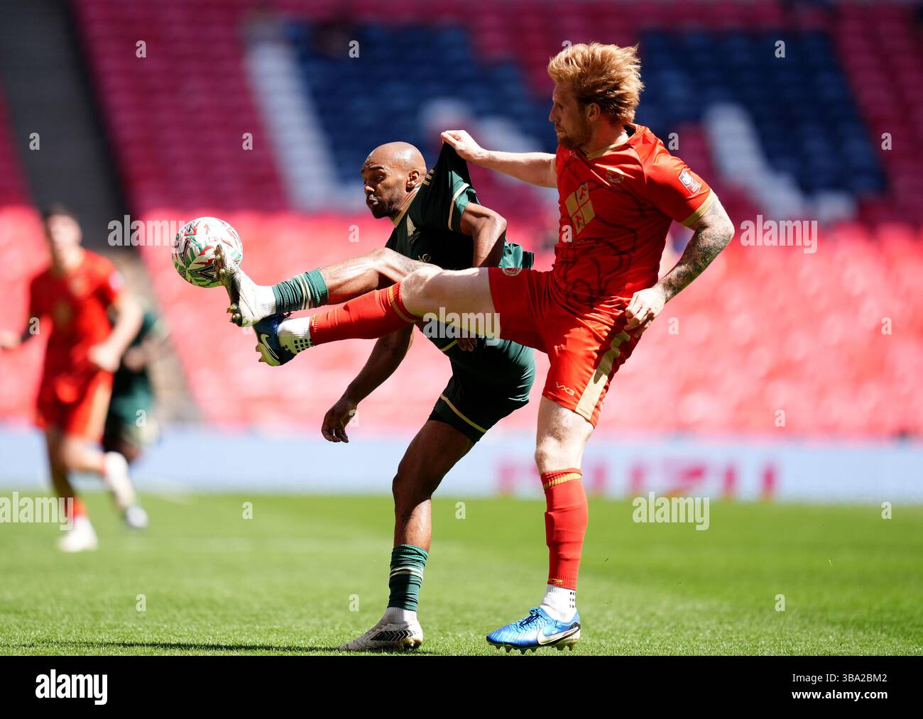 AFC Whyteleafe's Ryan Gondoh and Whitstable Town's Finn O'Mara battle ...