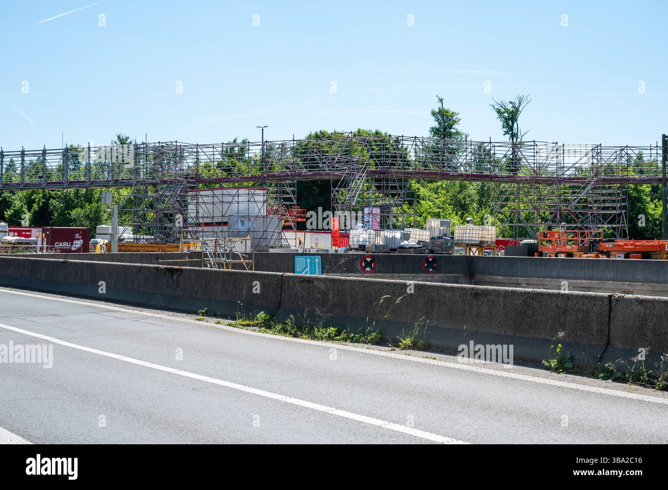 Road works at the Leonard junction and tunnel, Auderghem, Brussels ...