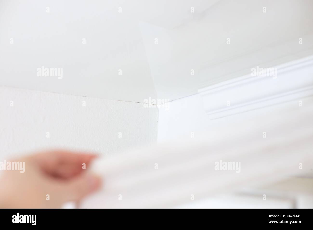 installation of ceiling skirting boards skirting boards during ceiling ...