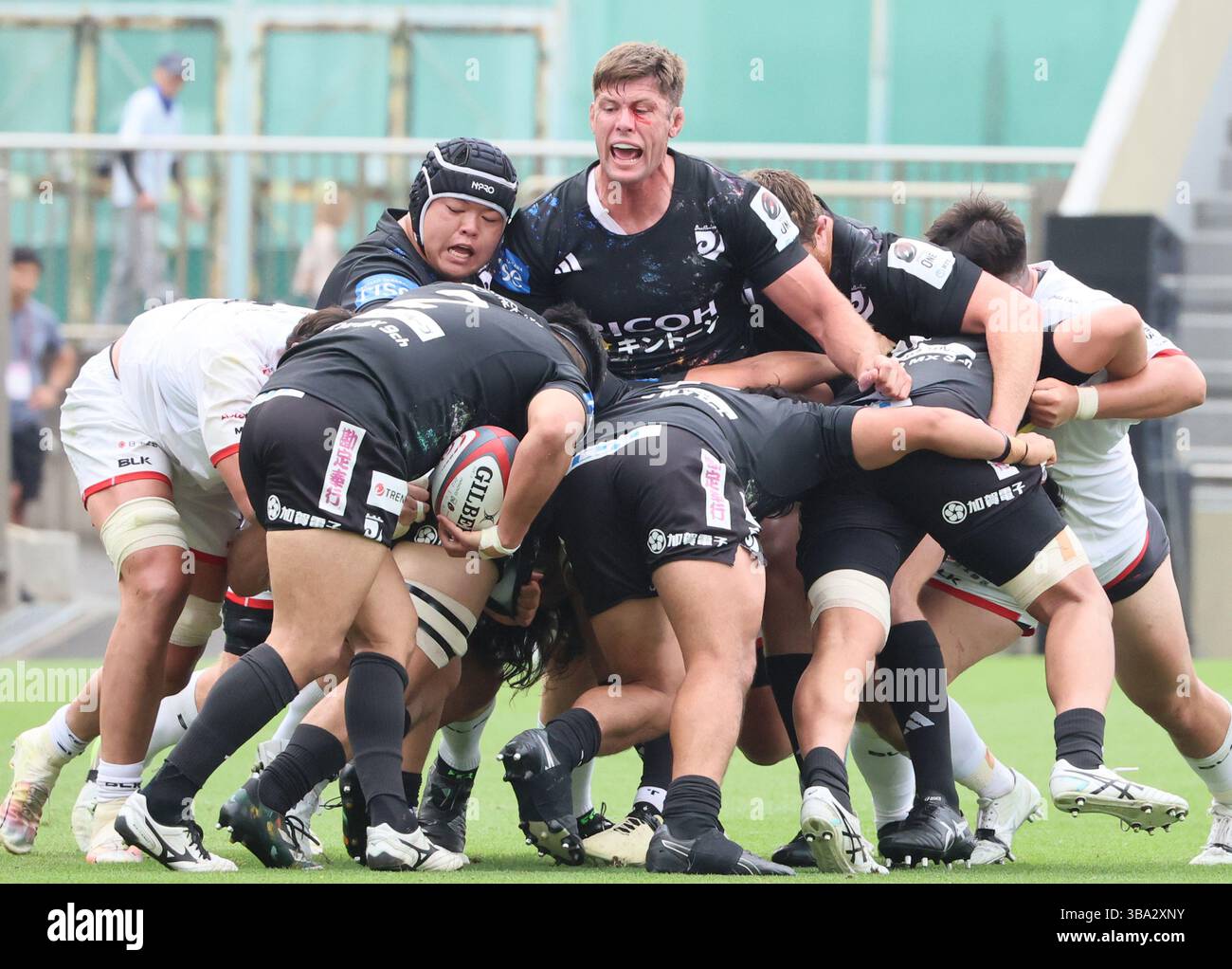 Tokyo, Japan. 11th May, 2025. Ricoh BlackRams Tokyo lock Michael ...