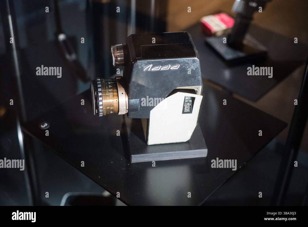 Film making history hi-res stock photography and images - Alamy