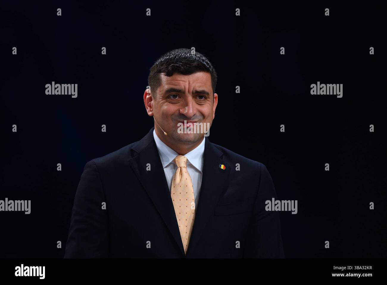 ROMANIA-POLITICS-VOTE-DEBATE Leader of the far-right Alliance for the ...