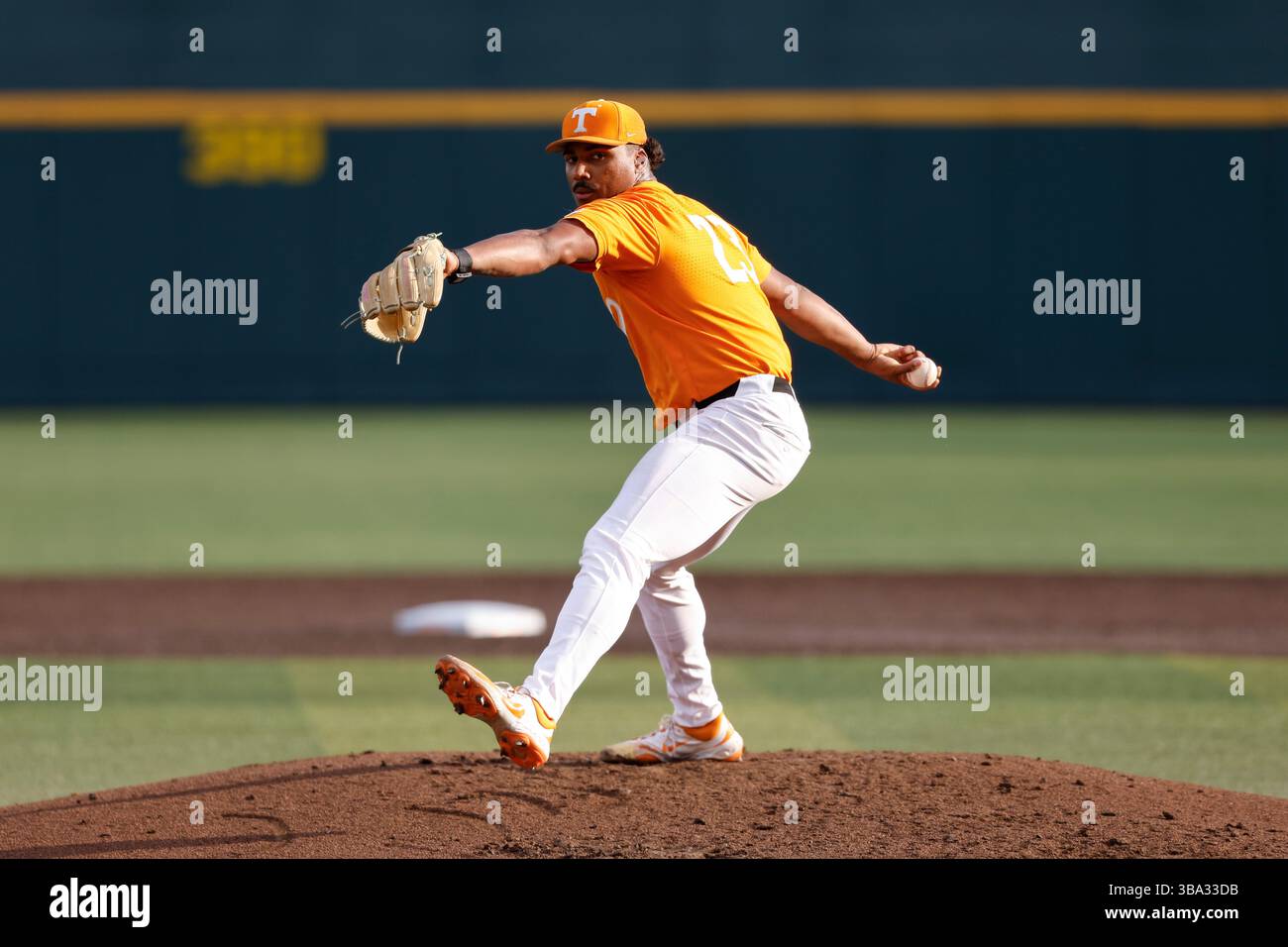 Tennessee Volunteers starting pitcher Marcus Phillips (23) in action ...