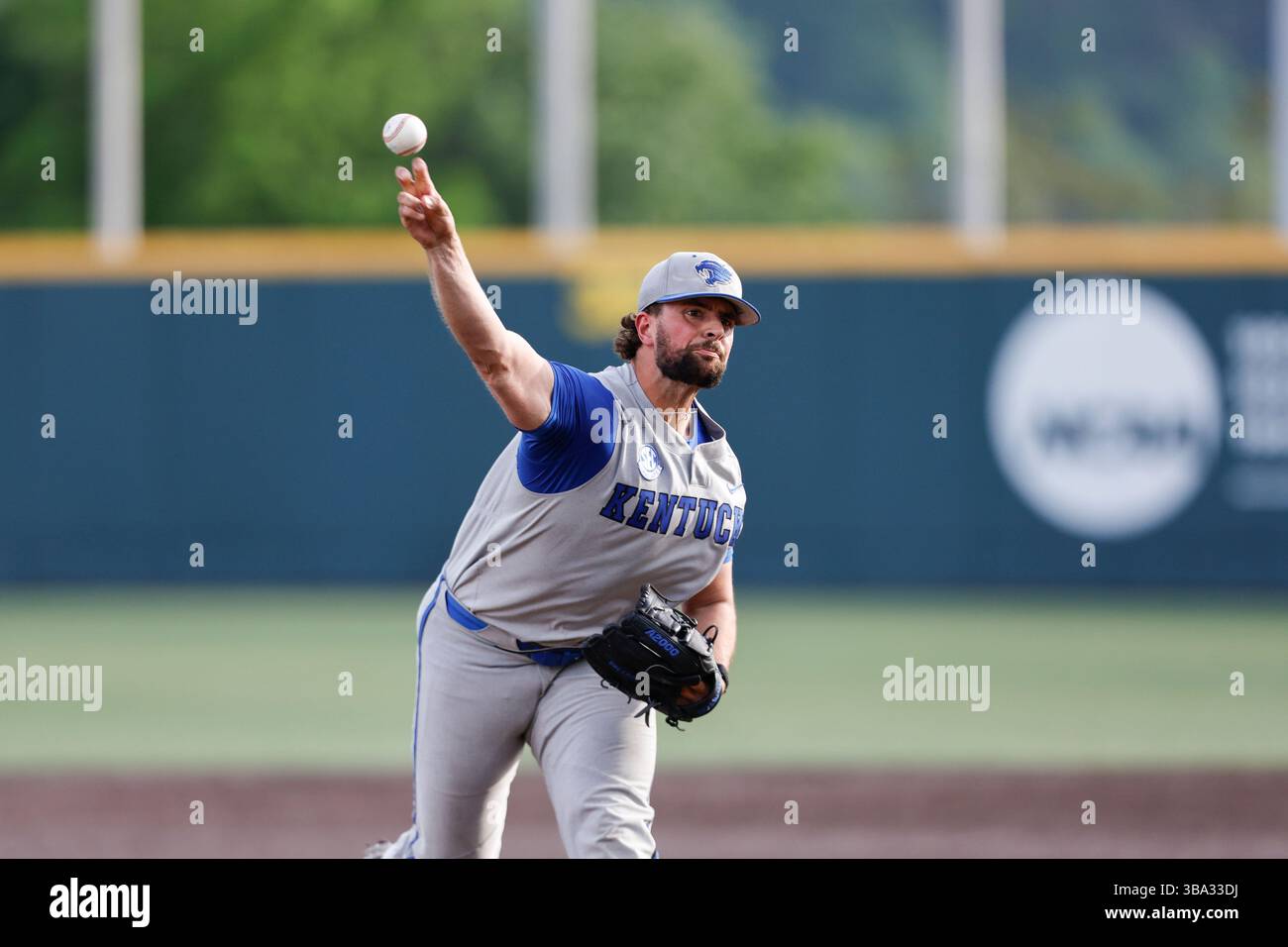Kentucky Wildcats starting pitcher Nic McCay (5) in action against the ...