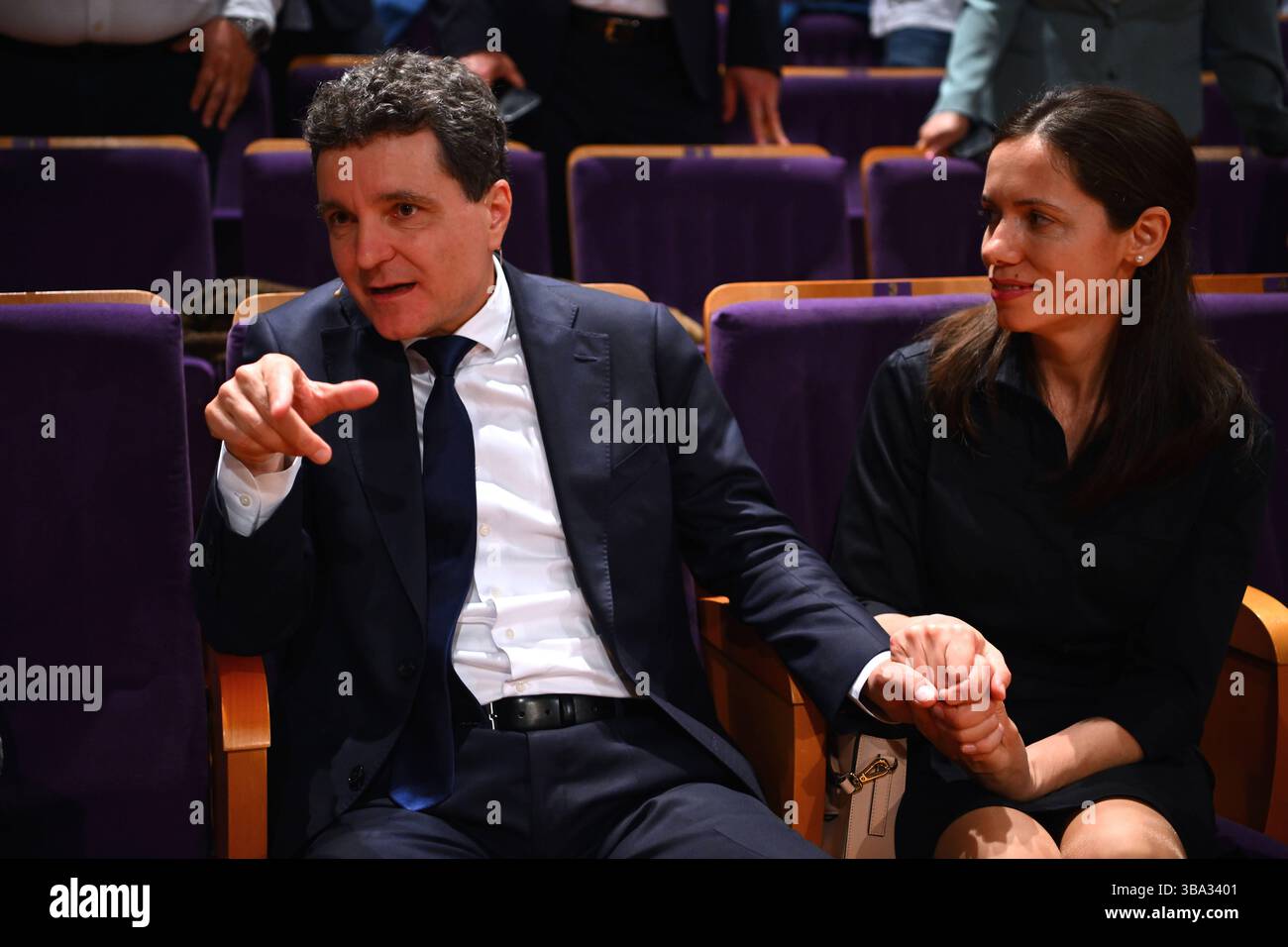 ROMANIA-POLITICS-VOTE-DEBATE Leader of the far-right Alliance for the ...