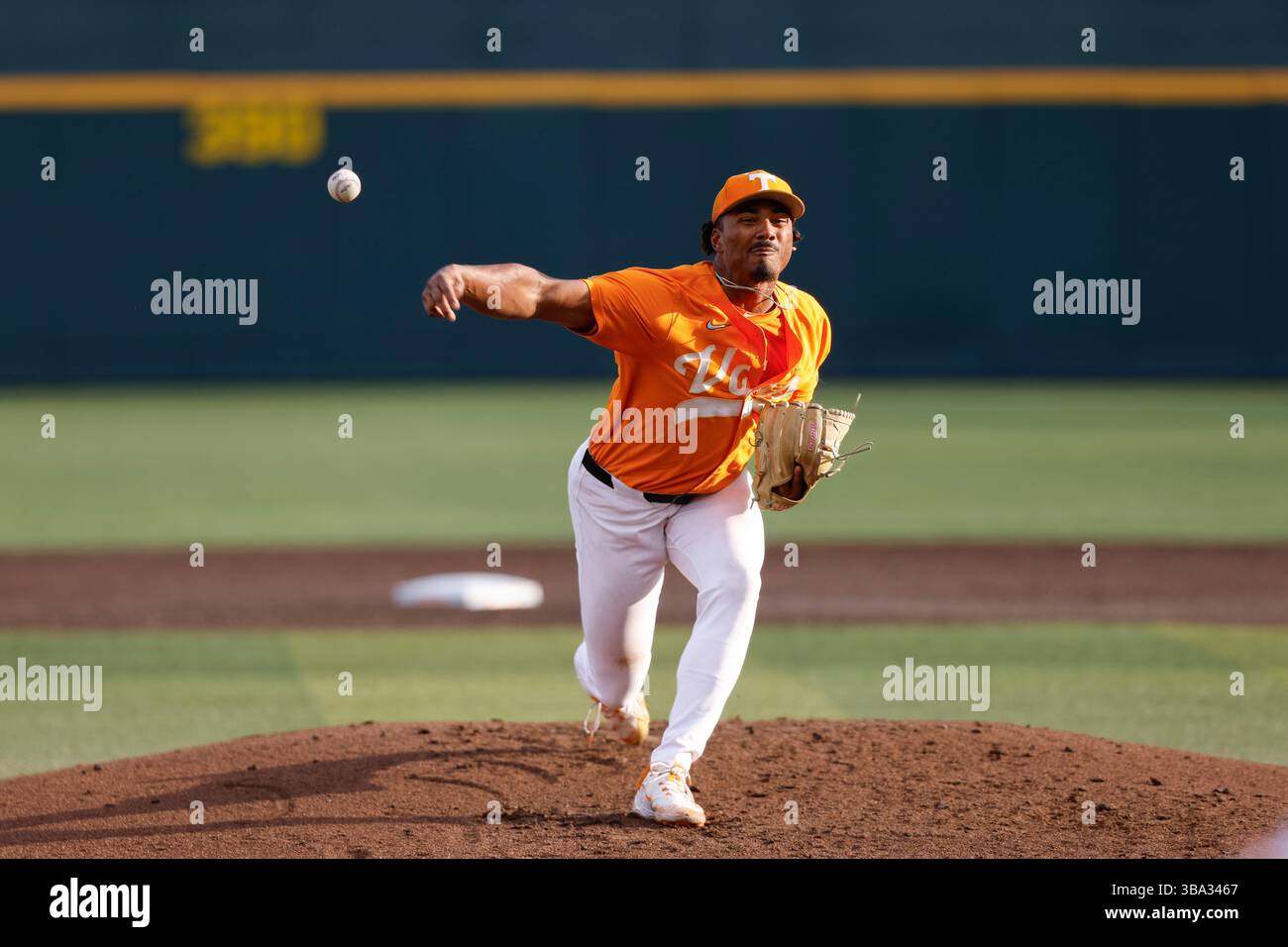 Tennessee Volunteers starting pitcher Marcus Phillips (23) in action ...