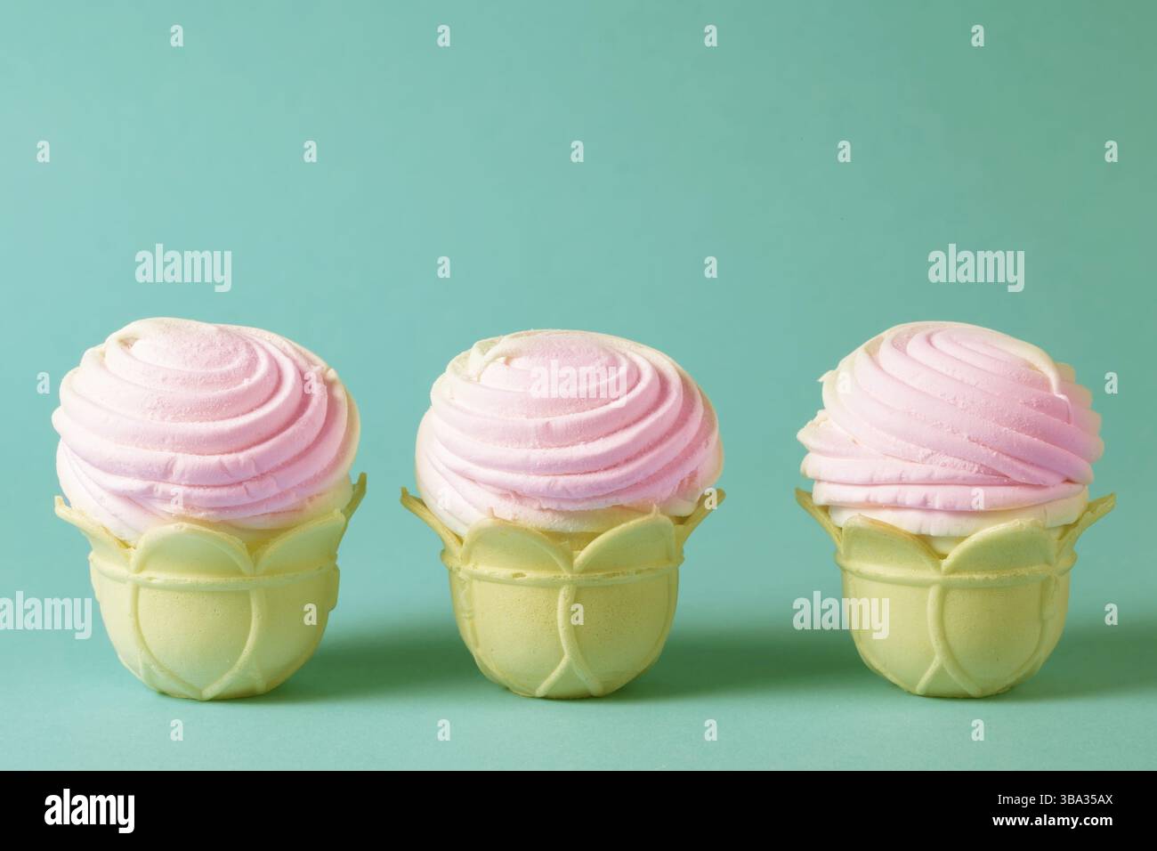 Waffel hintergrund hi-res stock photography and images - Alamy