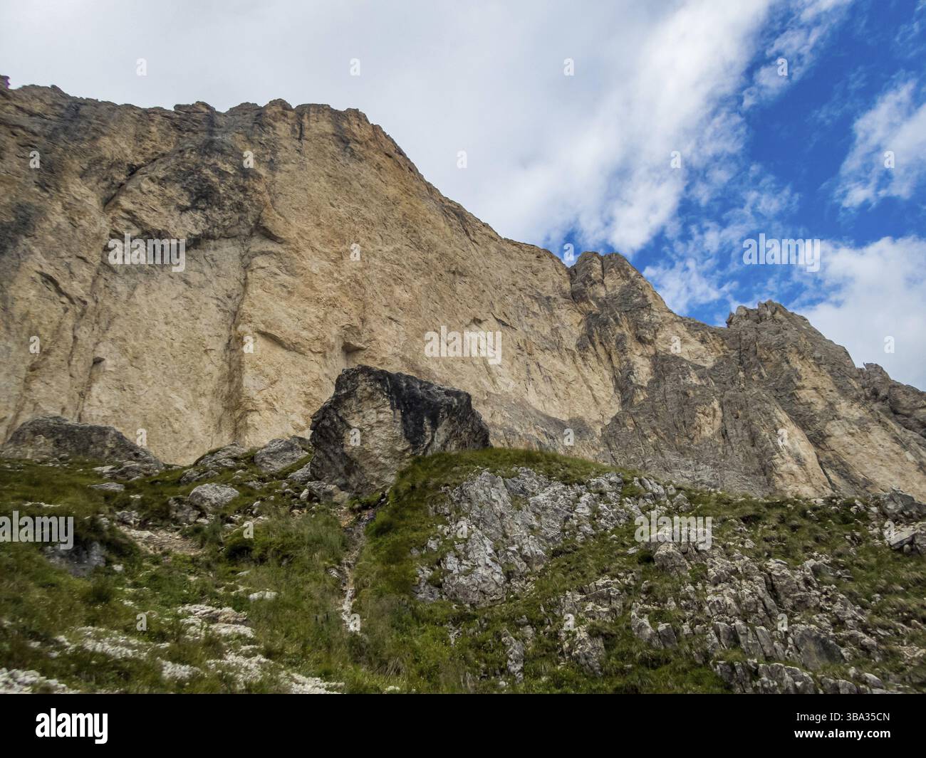 Climbing on the Rotwand and Masare via ferrata in the rose garden in ...