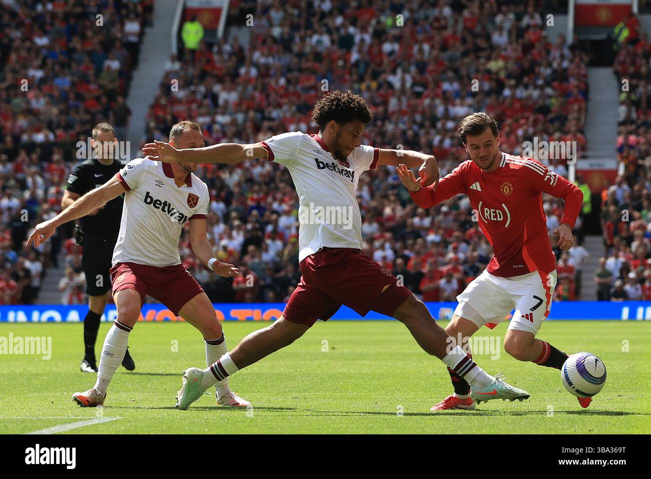 Old Trafford, Manchester, UK. 11th May, 2025. Premier League Football ...