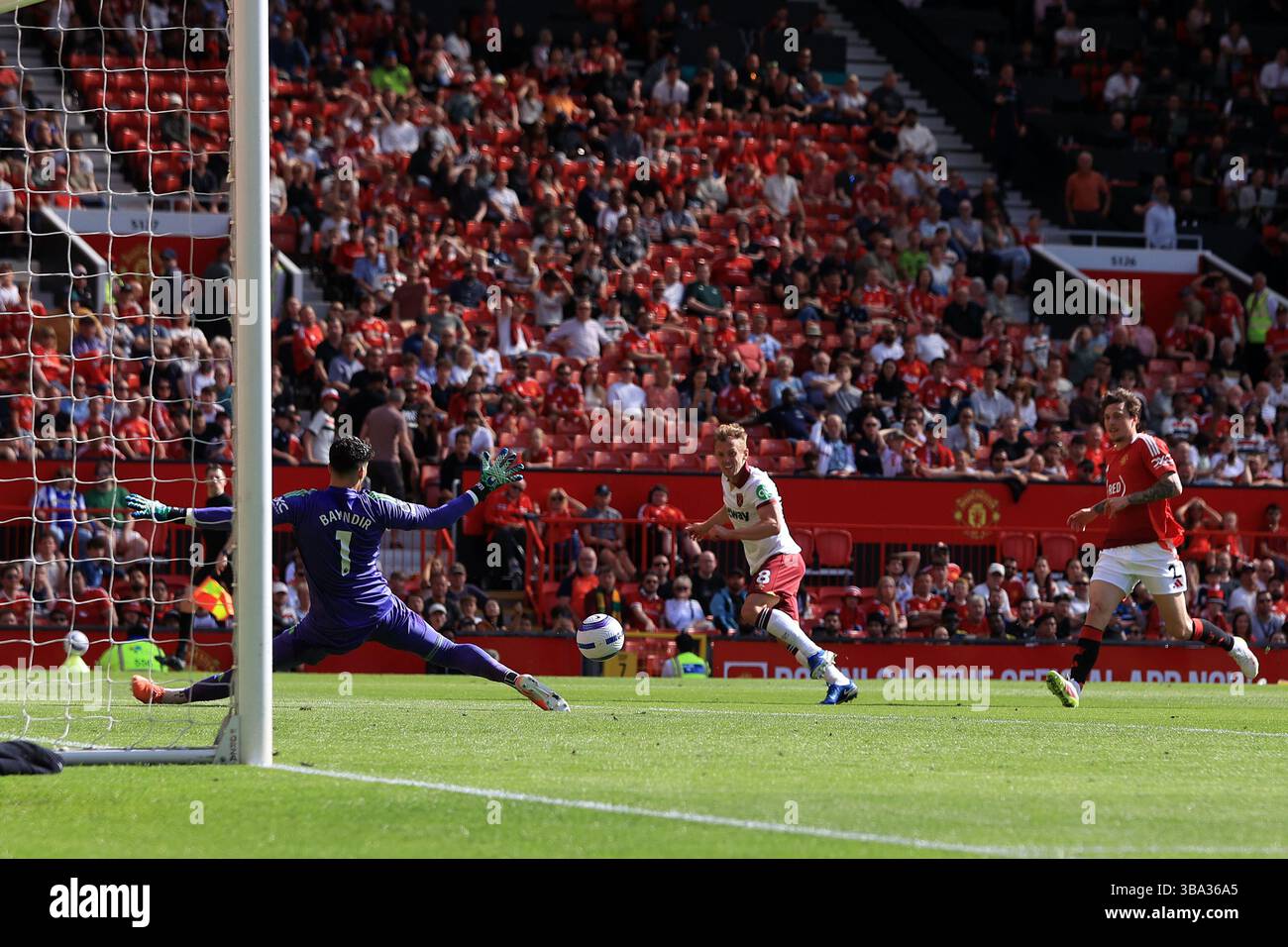 Old Trafford, Manchester, UK. 11th May, 2025. Premier League Football ...
