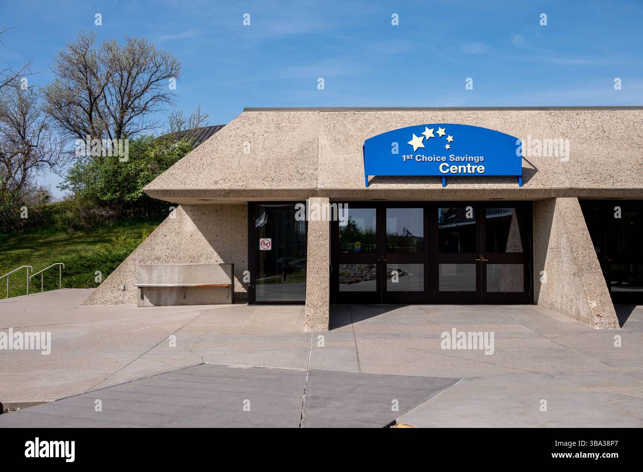 Lethbridge, Alberta - May 10, 2025: Exterior of the Student Union ...