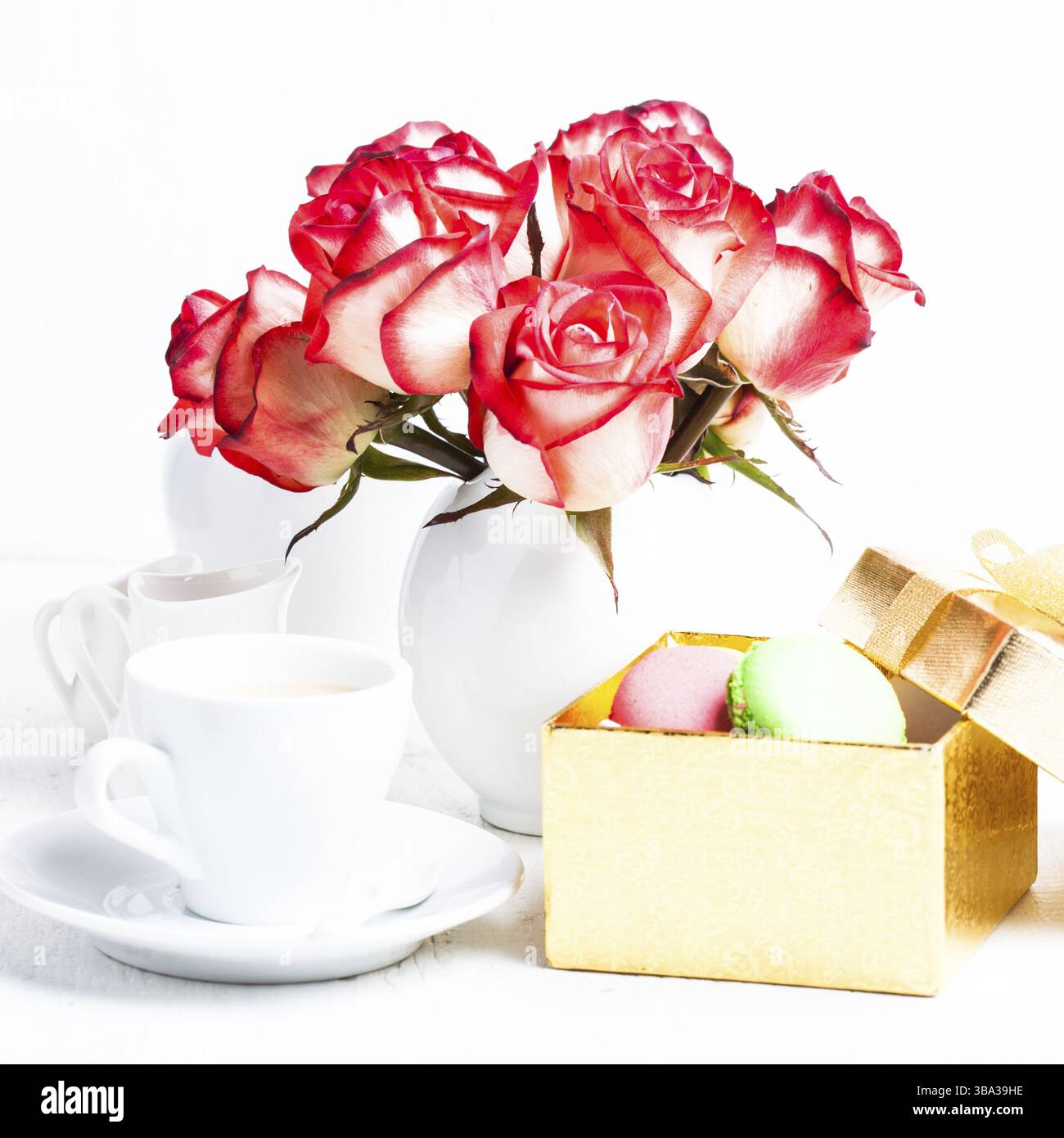 Box of macaroons Cut Out Stock Images & Pictures - Alamy