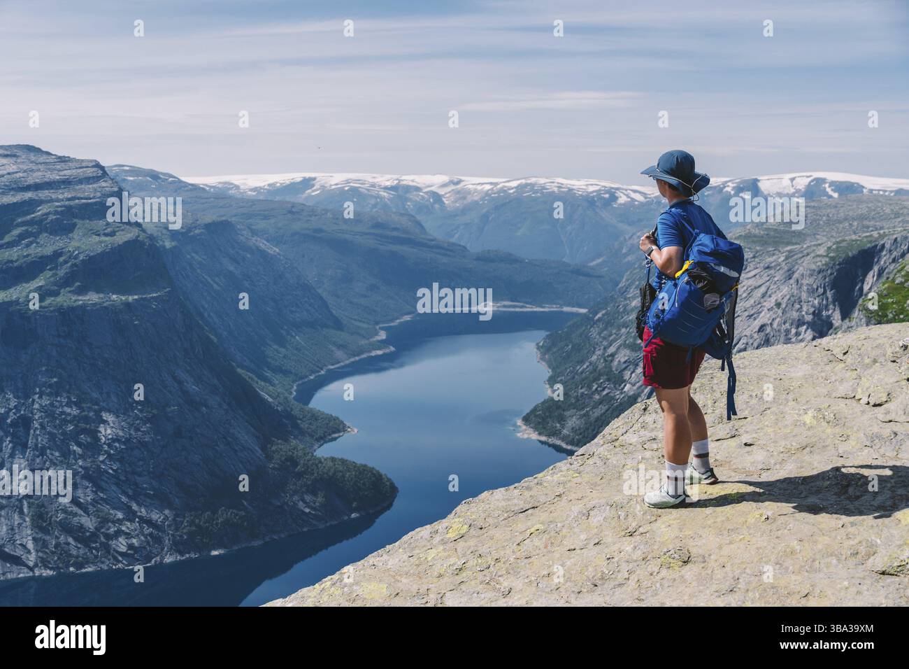 Landscape view holidaymakers on hi-res stock photography and images - Alamy