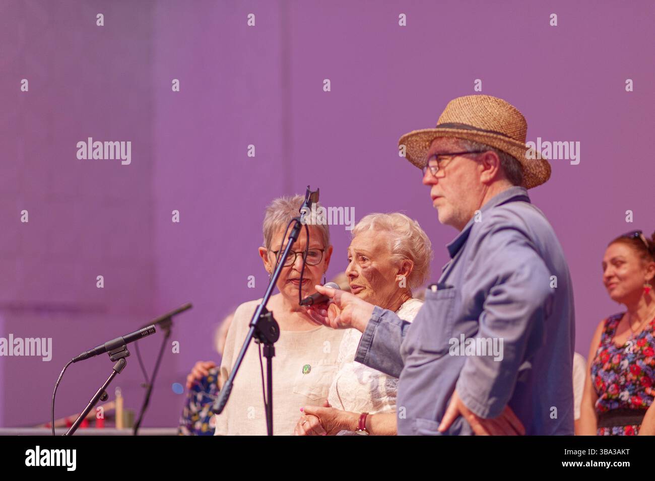 Wakefield, West Yorkshire, 10th May 2025, Heather Wood and Betty Cook ...