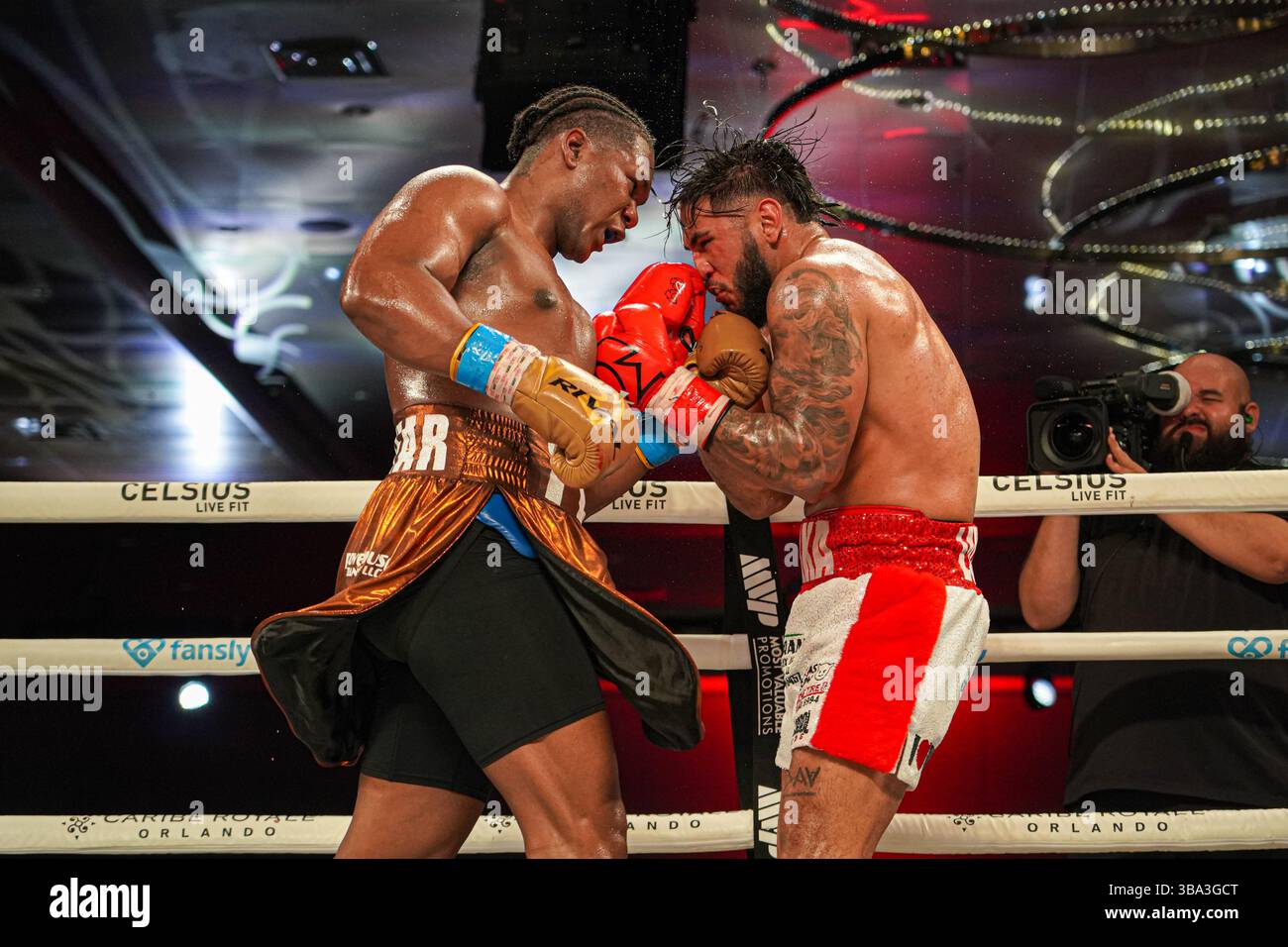 Orlando, Florida, USA, May 9, 2025, Danier Pero faces Cesar Navarro at the Royal Caribe Hotel ...