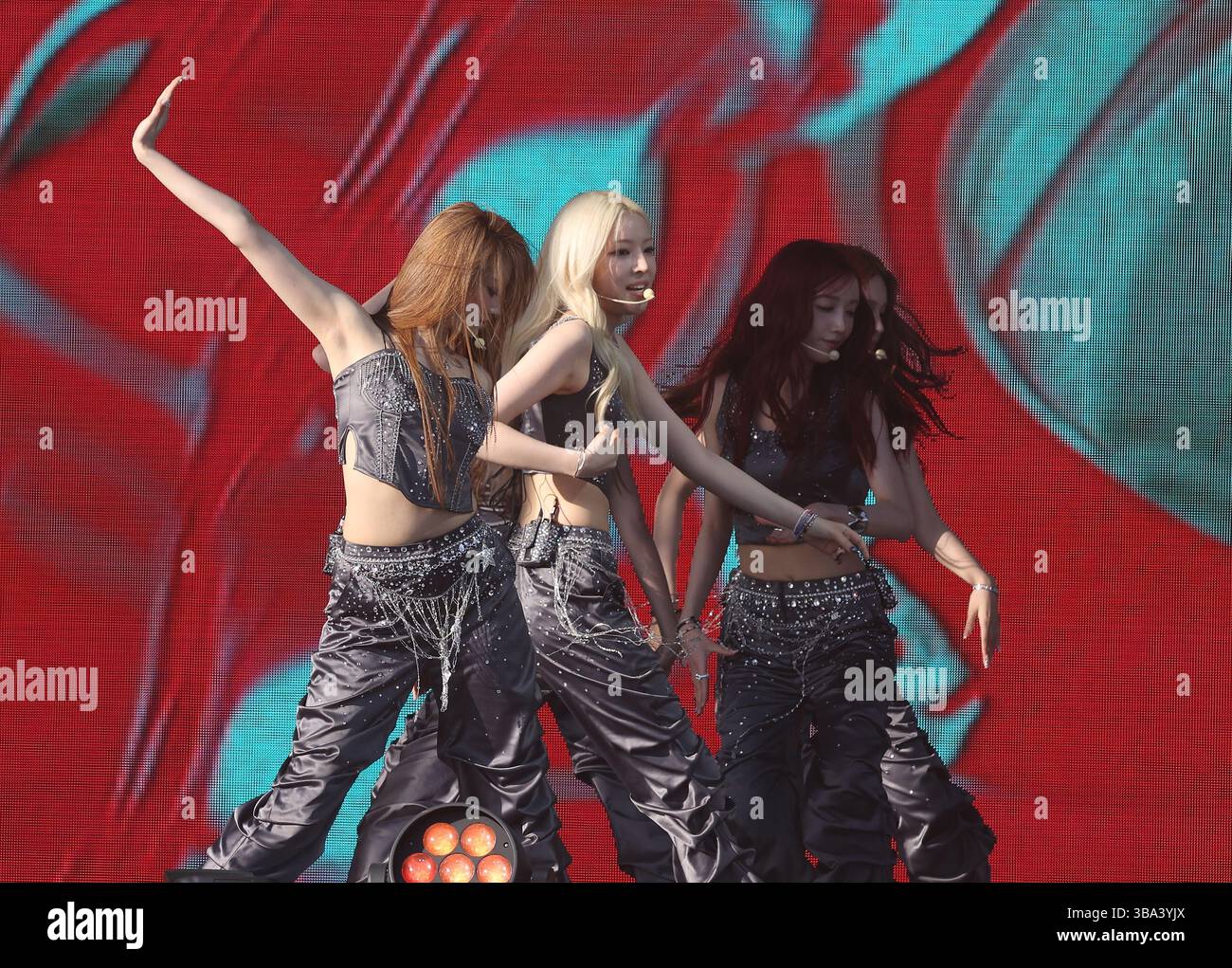 Huntington Beach, USA. 10th May, 2025. A2O MAY - Quchang, Chenyu ...