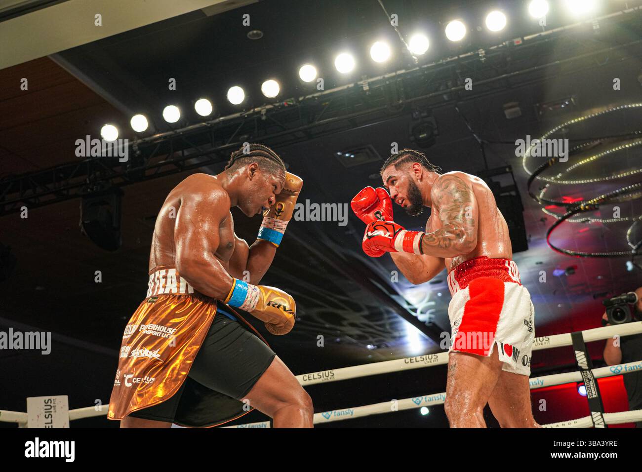 Orlando, Florida, USA, May 9, 2025, Danier Pero faces Cesar Navarro at ...