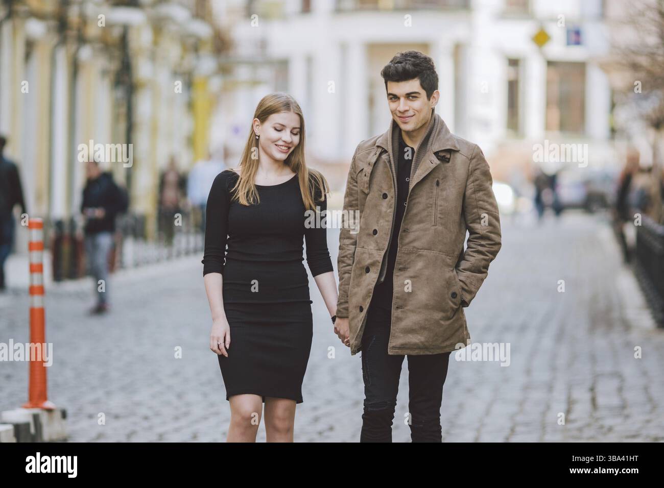 Turkish ethnicity couples hi-res stock photography and images - Alamy