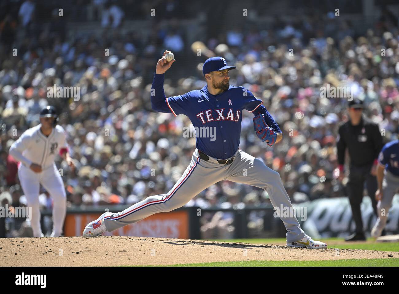 Detroit Mi May 11 Texas Rangers Sp Nathan Eovaldi 17 Pitching