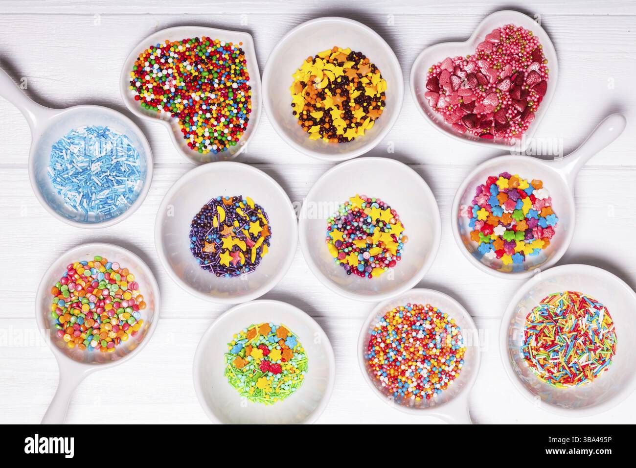 Sprinkling colors hi-res stock photography and images - Alamy