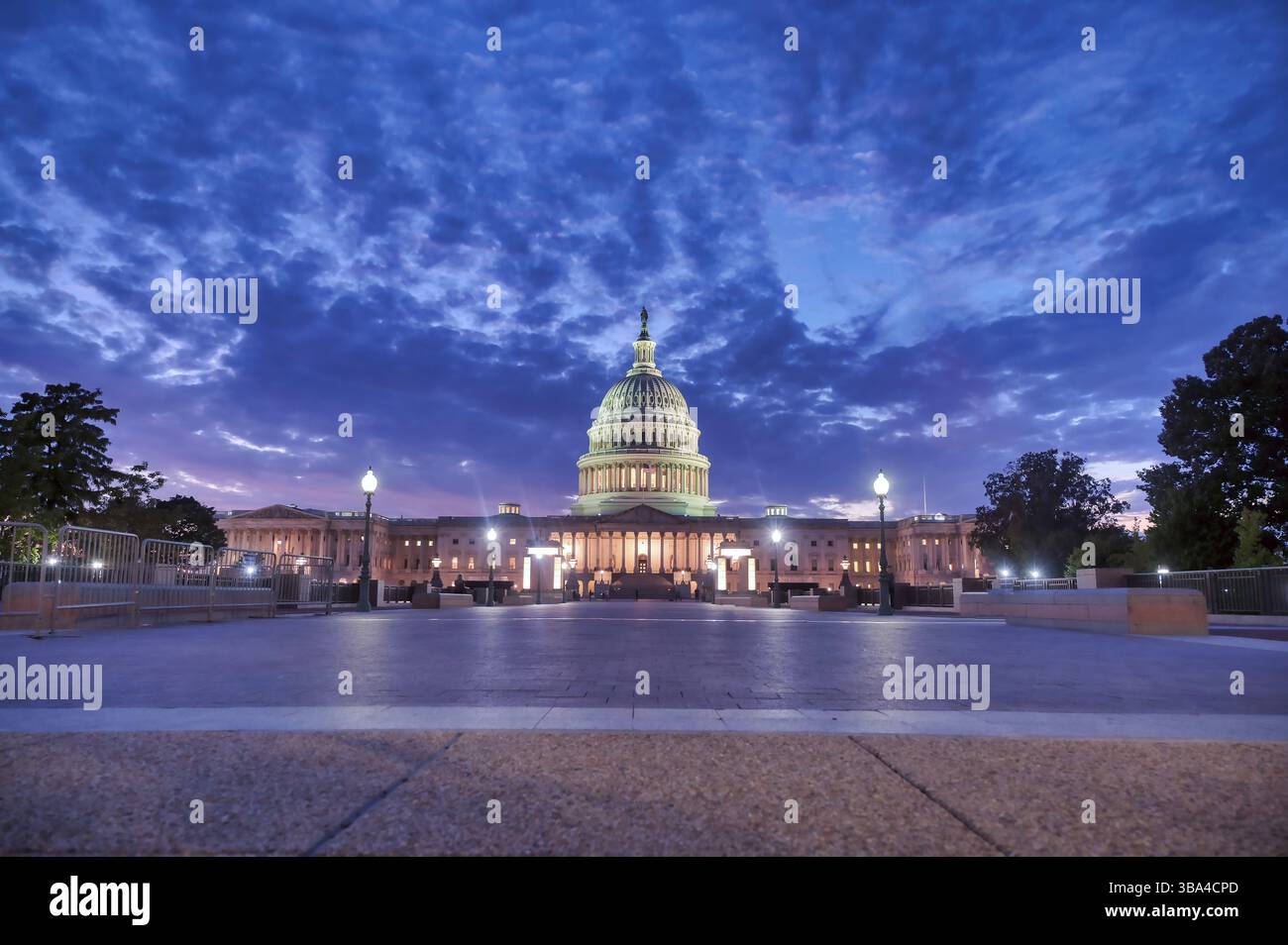 The United States Capitol, the meeting place of the United States ...