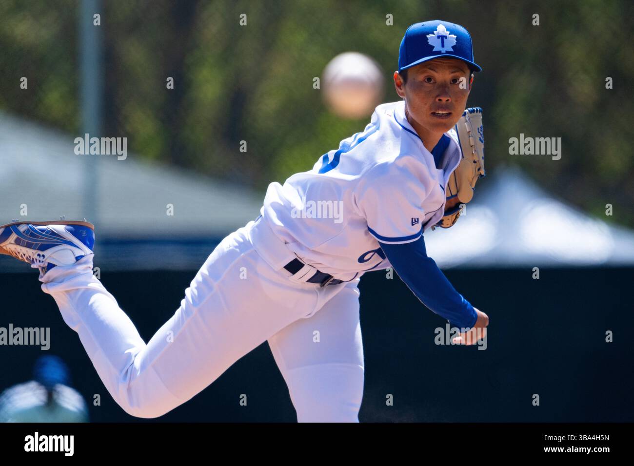 Toronto, Canada. 11th May, 2025. Japanese pitcher Ayami Sato of the ...