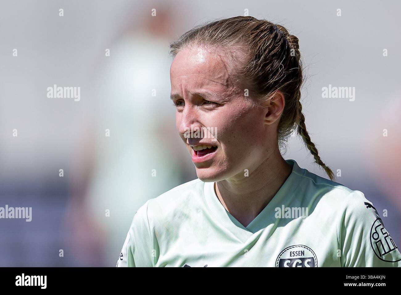 Muenchen, Deutschland. 11th May, 2025. Beke Sterner (SGS Essen, #19 ...