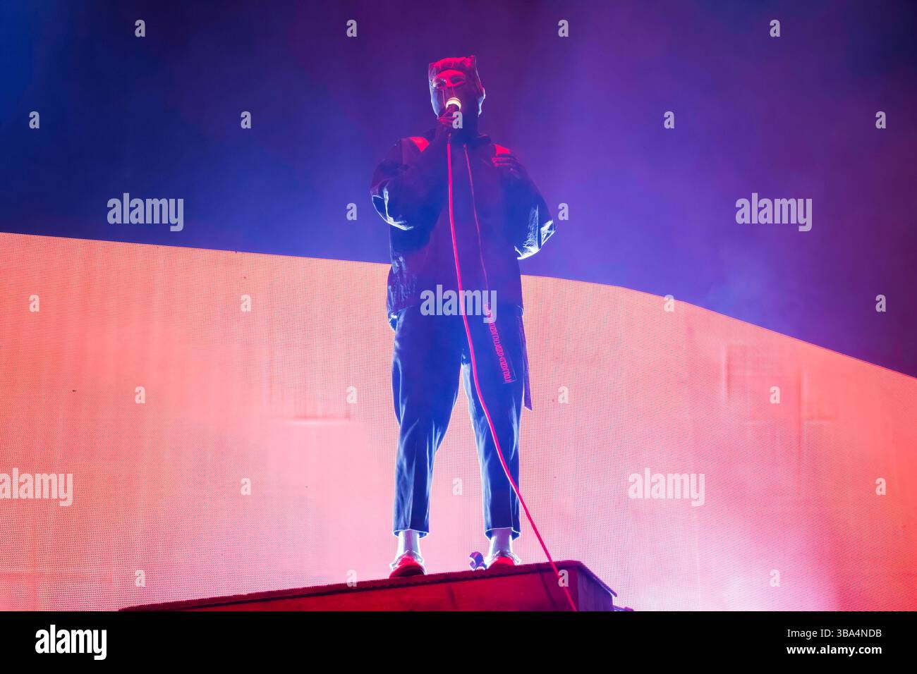 Manchester, England, 11th May, 2025. Twenty One Pilots performing at AO ...