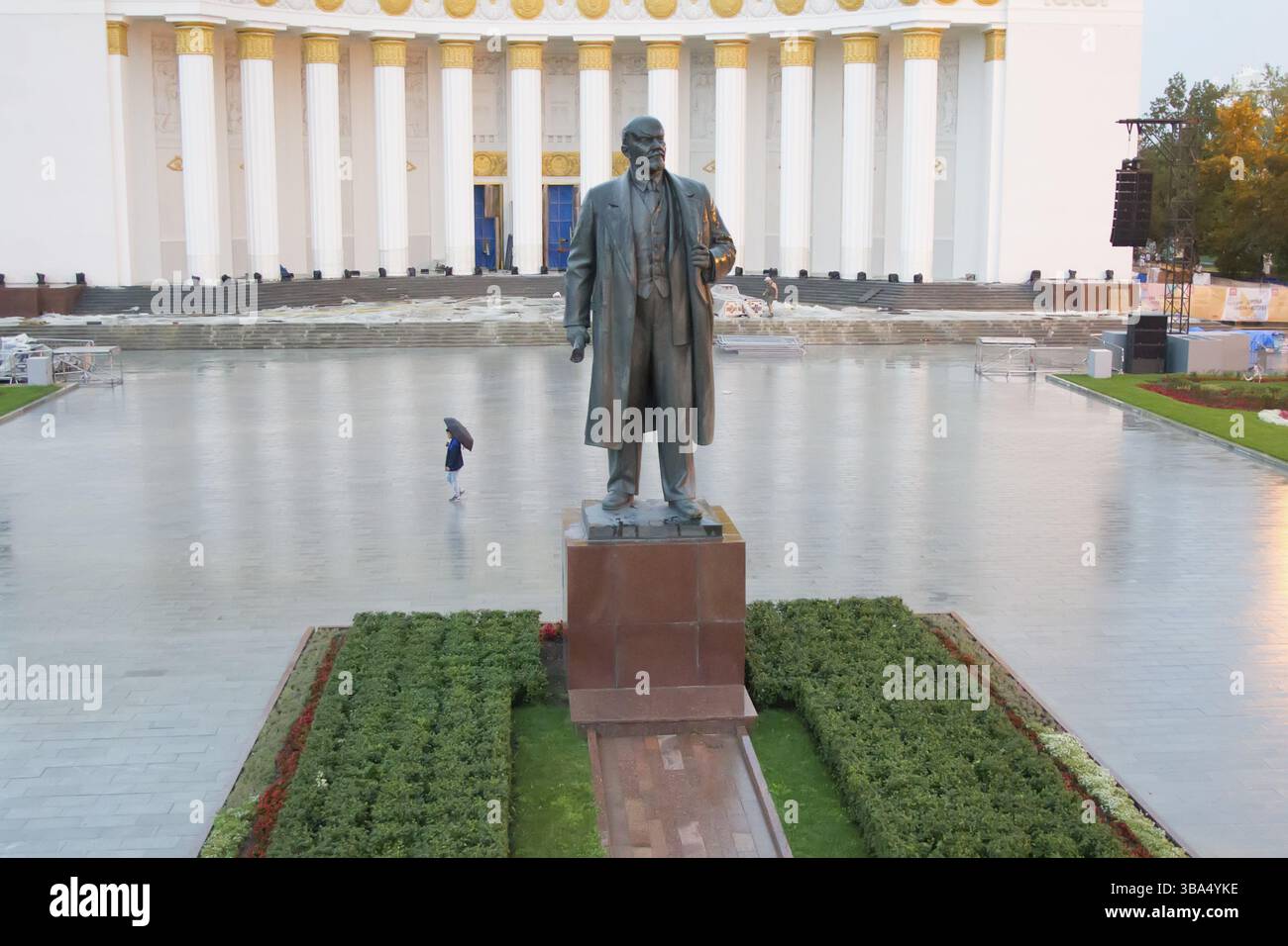 Vladimir monument 2018 moscow hi-res stock photography and images - Alamy