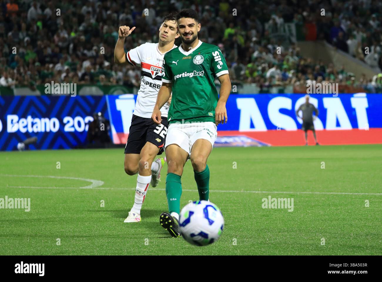 Flaco Lopes of Palmeiras during the match against São Paulo in the 8th ...
