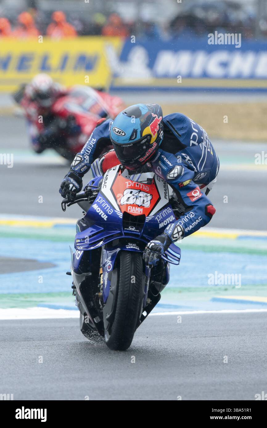 Miguel Oliveira of Portugal and Prima Pramac Yamaha MotoGP crashes ...