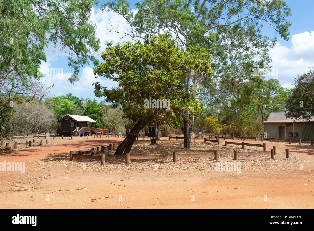 View of kalpowar Crossing campground, Lakefield National Park, Rinyirru ...