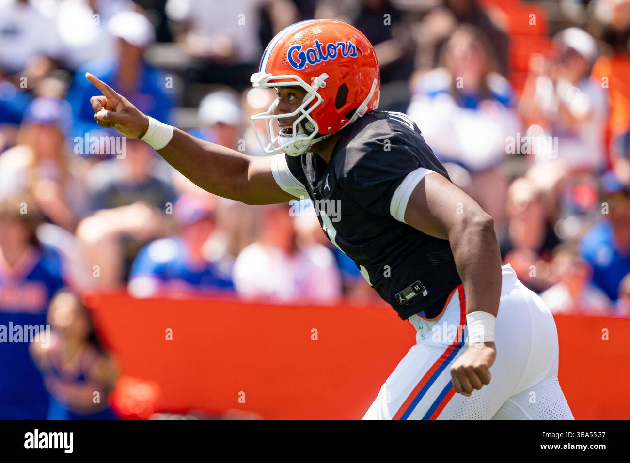 GAINESVILLE, FL - APRIL 12: Florida Gators quarterback DJ Lagway (2 ...