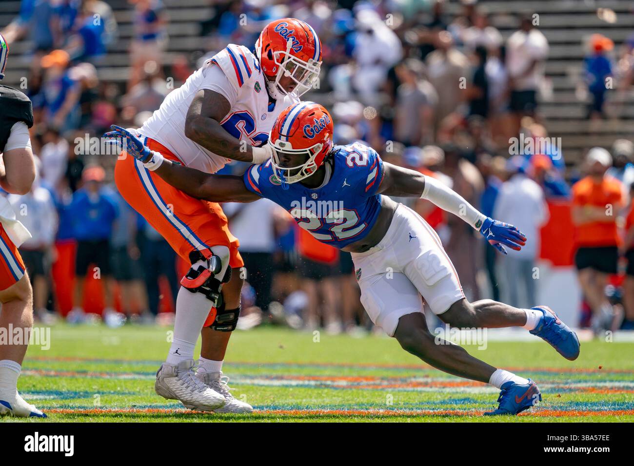 GAINESVILLE, FL - APRIL 12: Florida Gators edge Kofi Asare (22) rushes ...