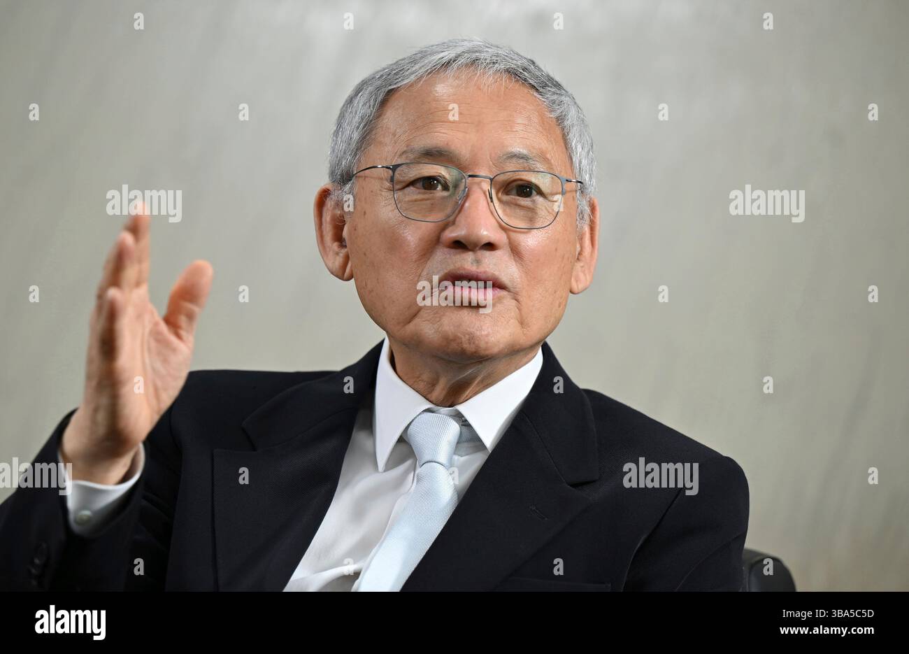 Minister of Culture, Sports and Tourism Republic of Korea Yu In Chon ...