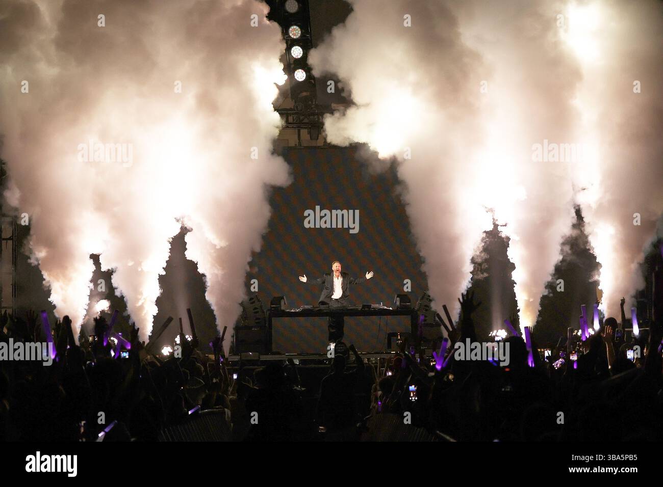 Huntington Beach, United States. 10th May, 2025. David Guetta performs ...