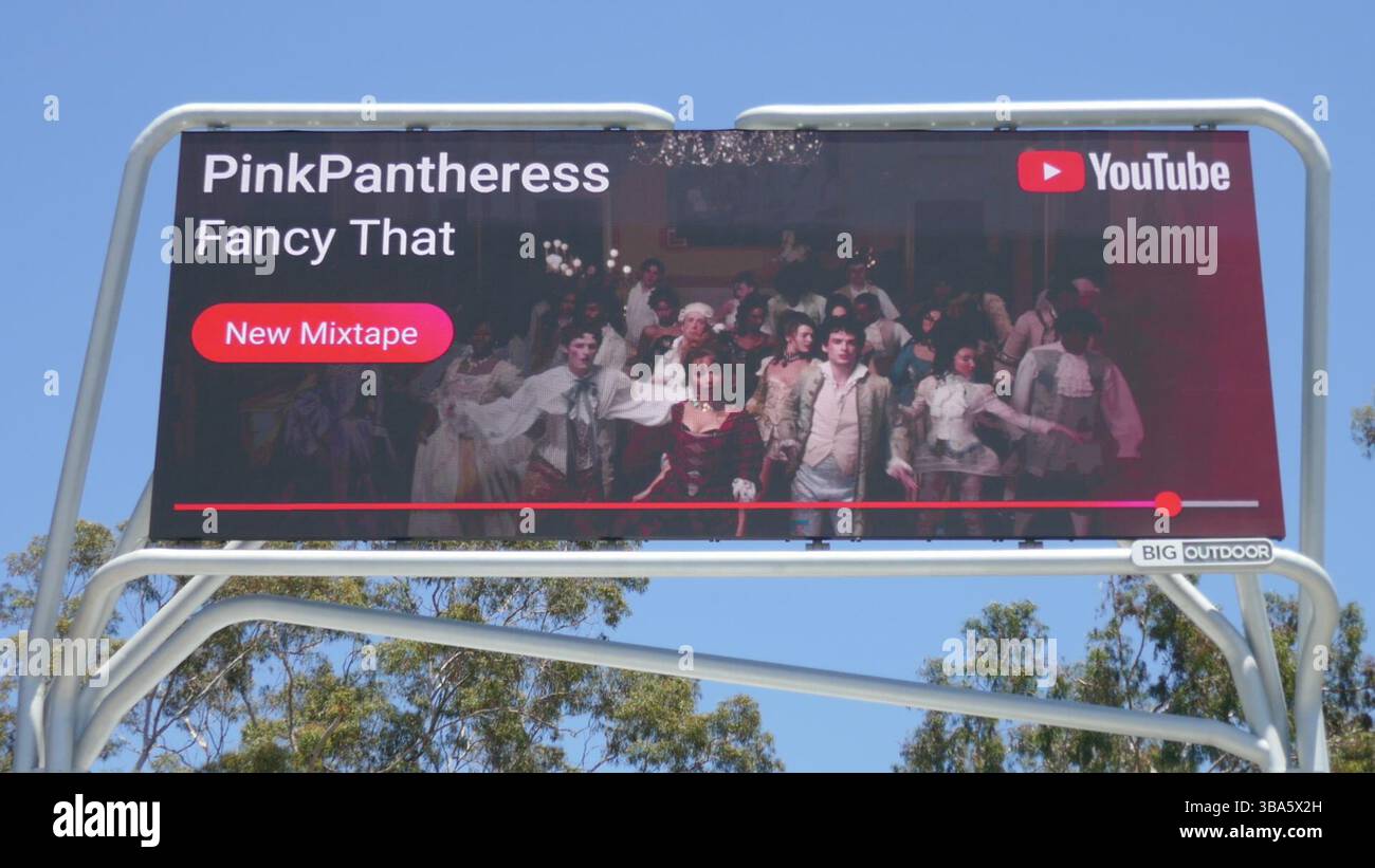 Los Angeles, California, USA 10th May 025 Pinkpantheress Fancy That New ...