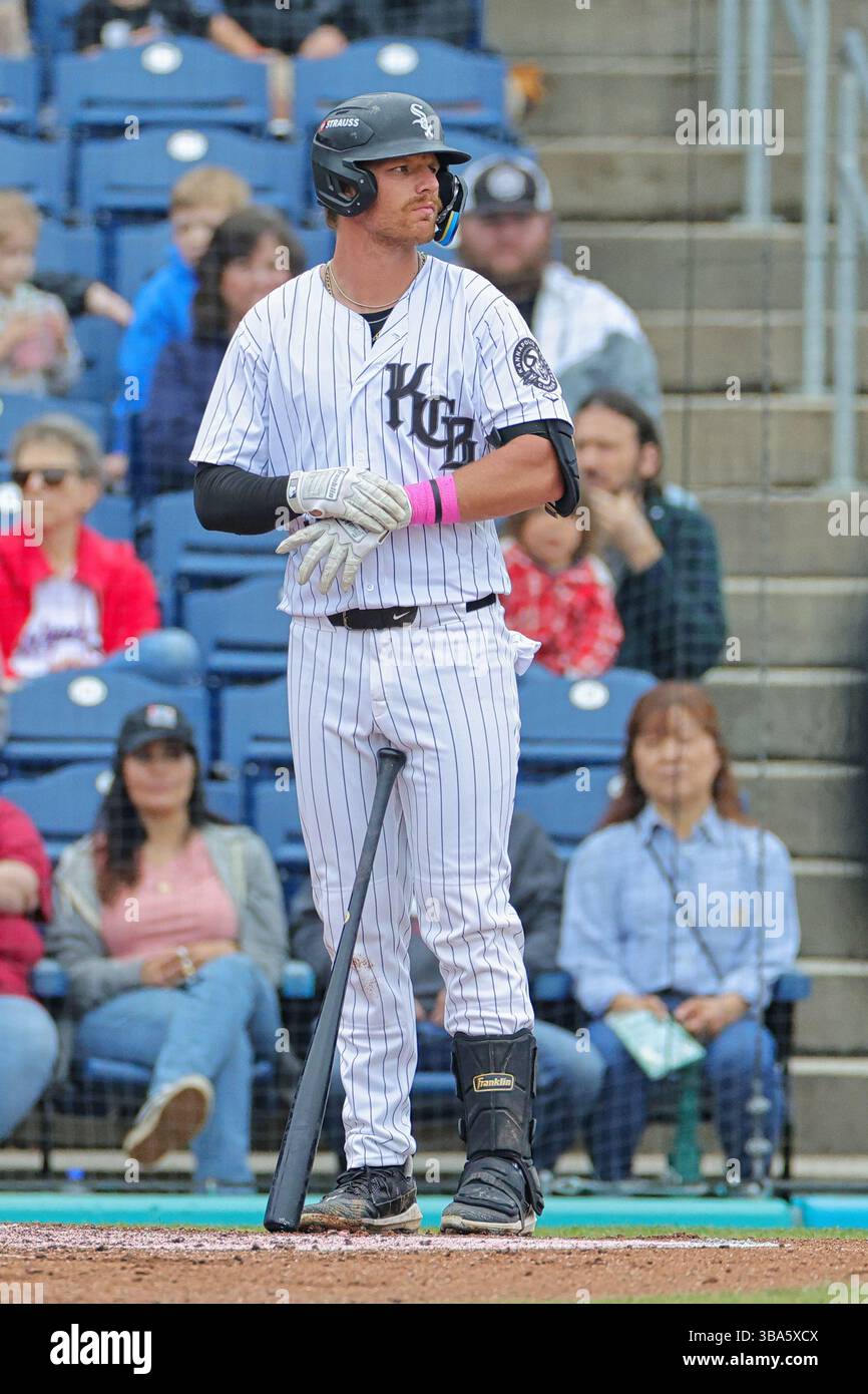 Kannapolis, NC: Kannapolis Cannon Ballers first base Lyle Miller-Green ...