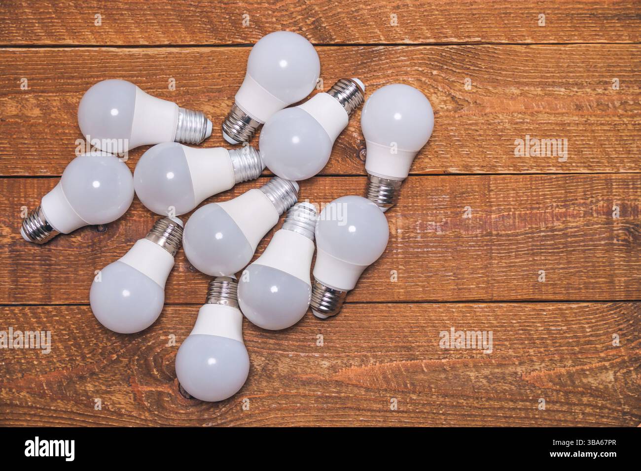 Pile of lamps hi-res stock photography and images - Alamy