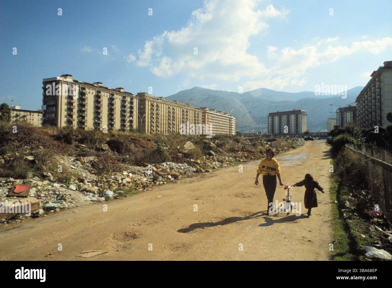 Zen urbano hi-res stock photography and images - Alamy