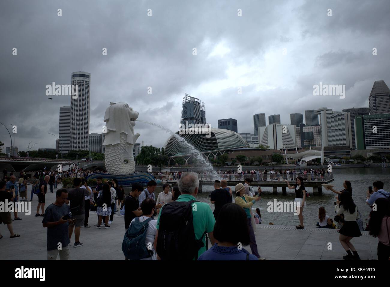 Singapore - 29 November 2024: Merlion Park, a famous Singapore landmark ...