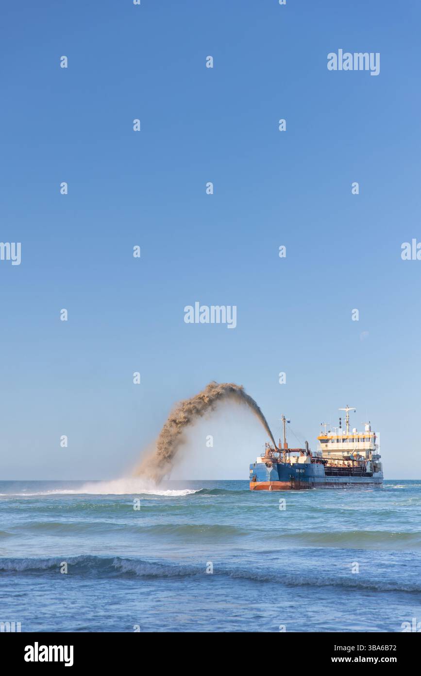 Sand Spray from Dredging Boat in Surfers Paradise after cyclone Stock ...