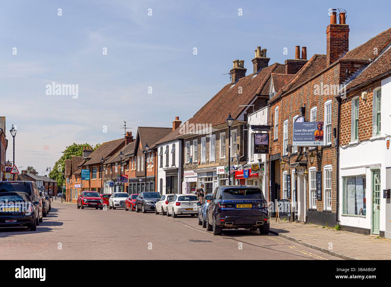 High street theale hi-res stock photography and images - Alamy