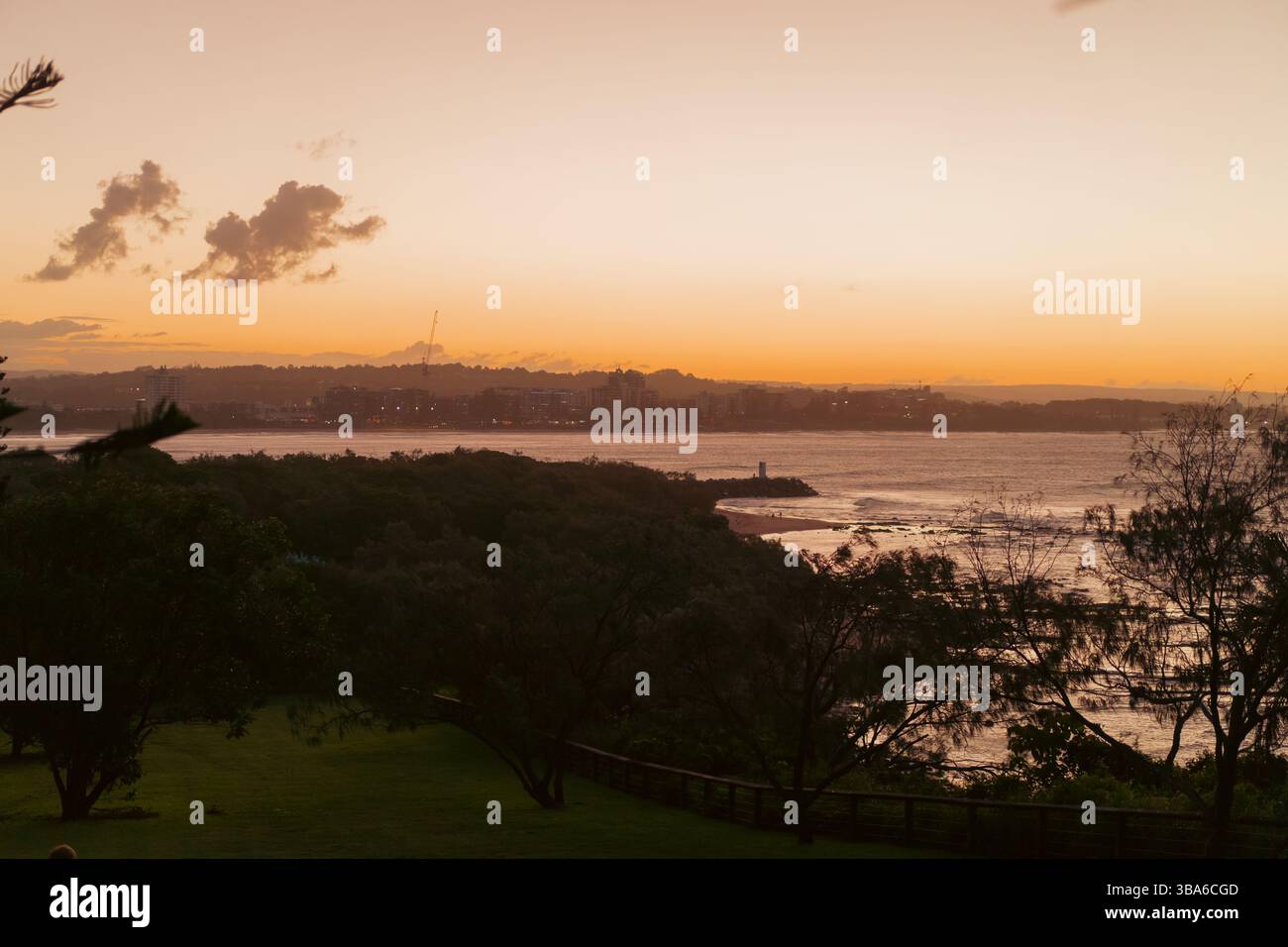 From day night time lapse hi-res stock photography and images - Alamy