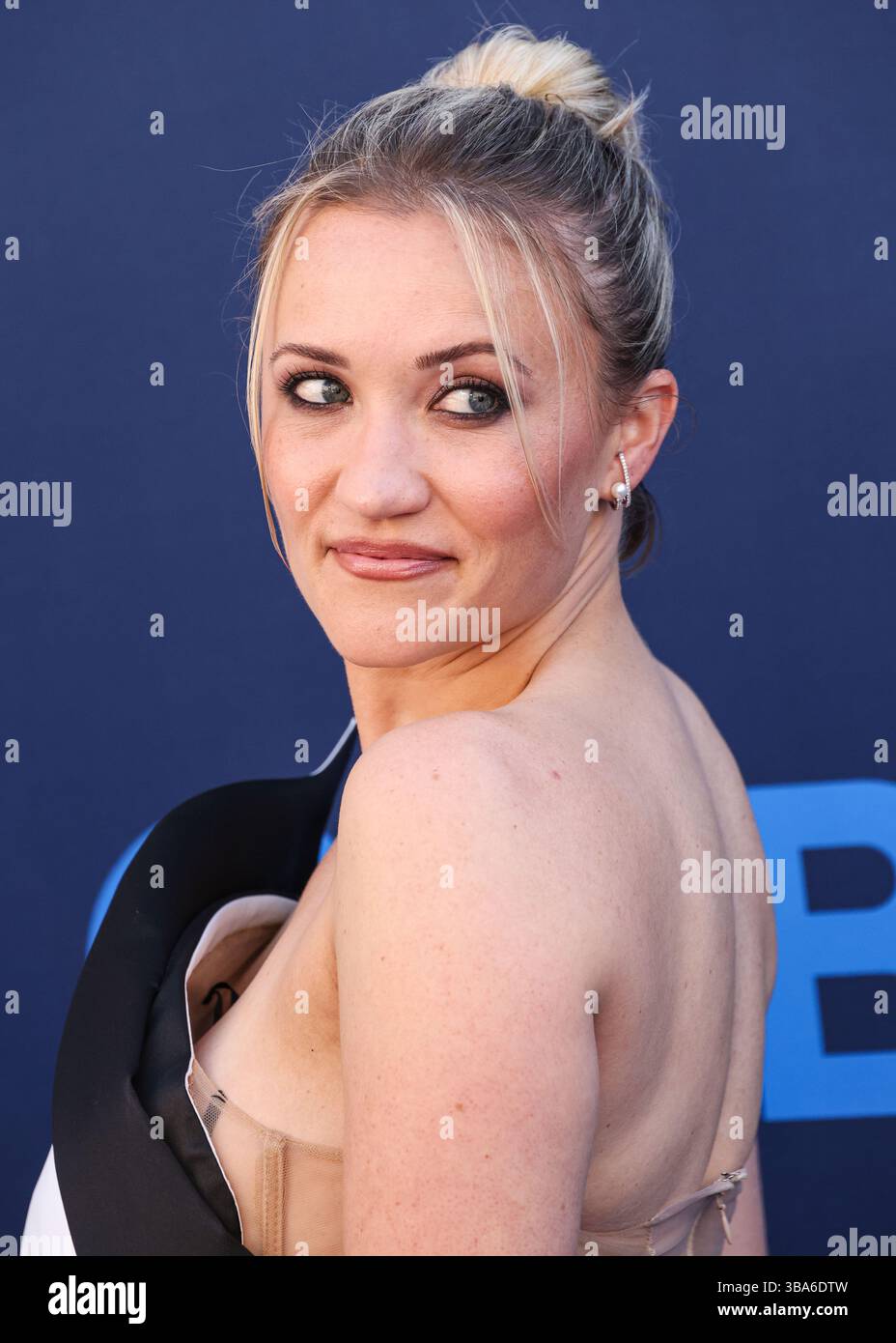 LOS ANGELES, CALIFORNIA, USA - MAY 07: Emily Osment of Georgie & Mandy ...