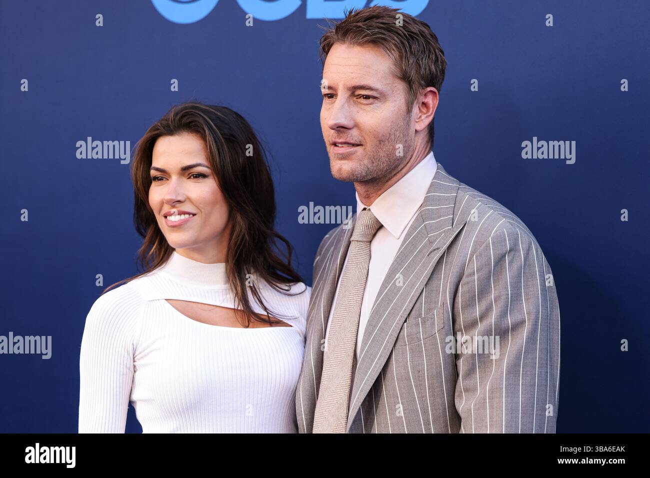 LOS ANGELES, CALIFORNIA, USA - MAY 07: Sofia Pernas and husband Justin Hartley of Tracker arrive ...