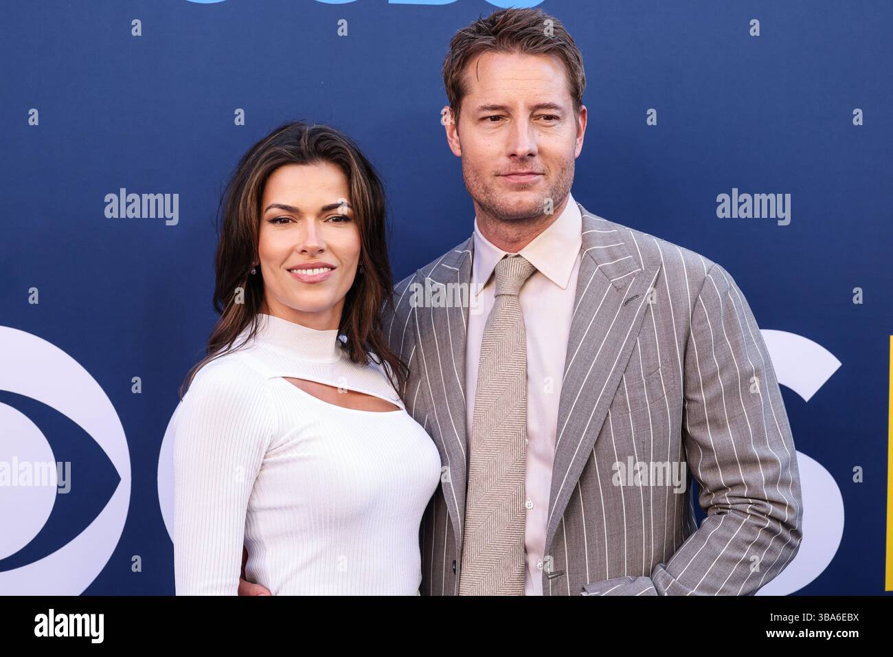 LOS ANGELES, CALIFORNIA, USA - MAY 07: Sofia Pernas and husband Justin Hartley of Tracker arrive ...