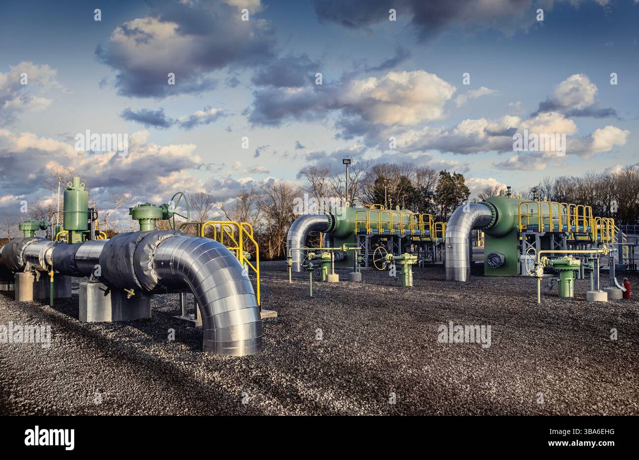Compressor station working in Tennessee Stock Photo - Alamy